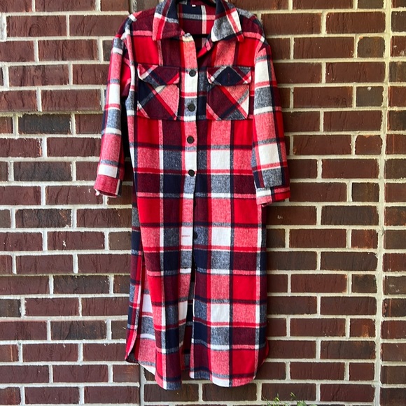 Amazon | Jackets & Coats | Amazon Plaid Midi Shacket With Side Pockets ...